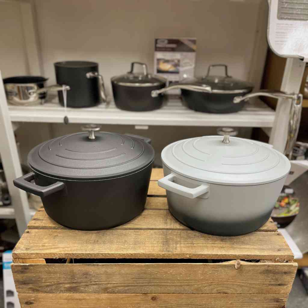 MasterClass Large Aluminium Casserole Dish